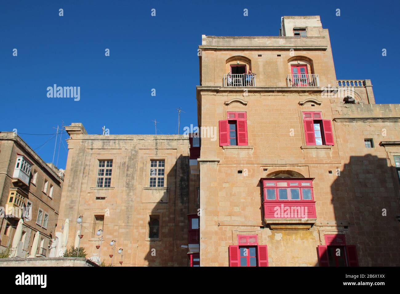 flats (?) building in valletta (malta Stock Photo - Alamy