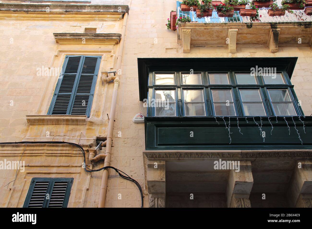 Balcón malta hi-res stock photography and images - Alamy