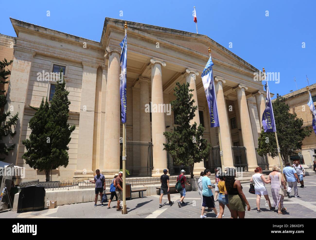 Valletta law courts building hi-res stock photography and images - Alamy