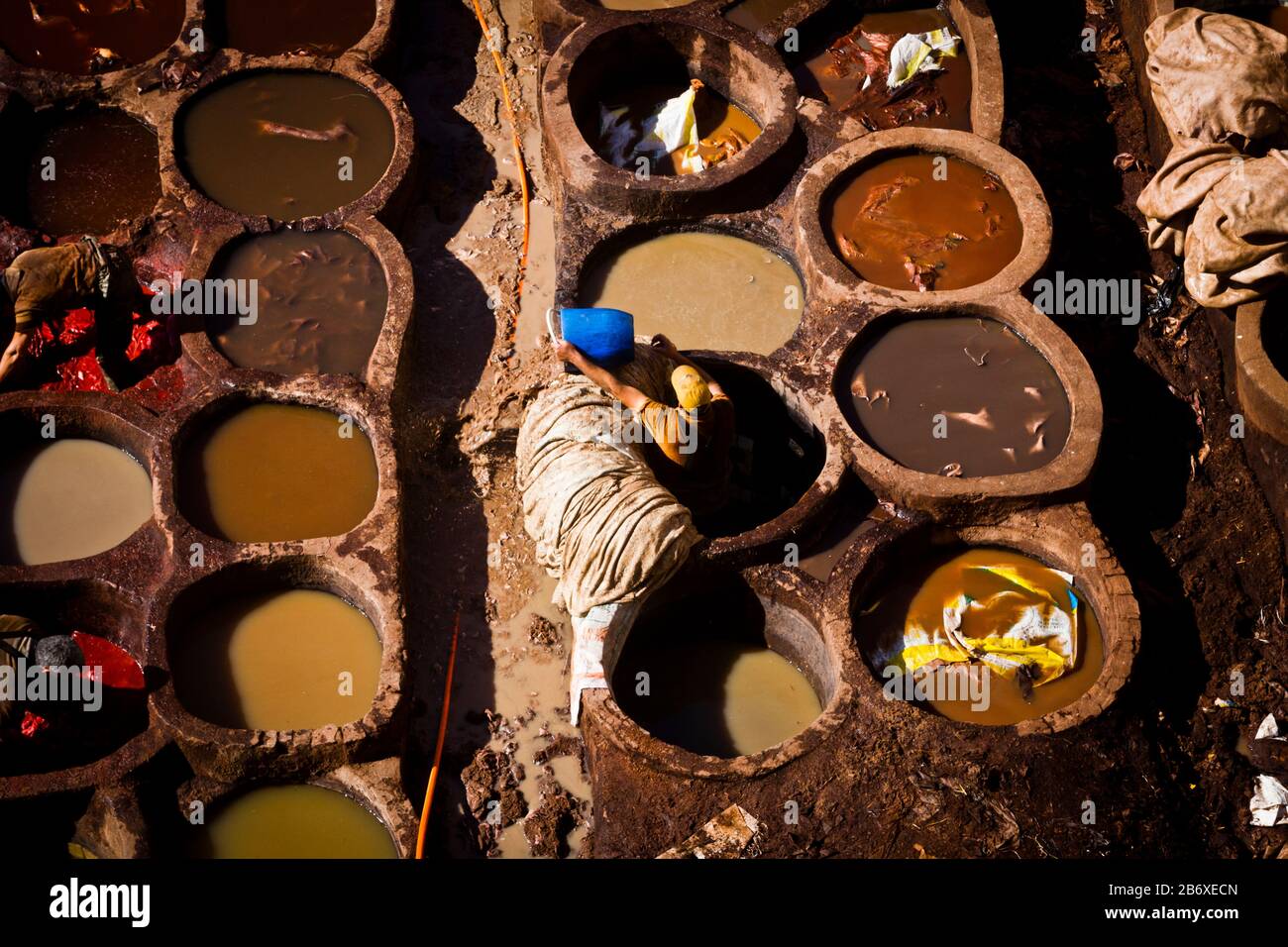 Dyeing vat morocco hi-res stock photography and images - Alamy