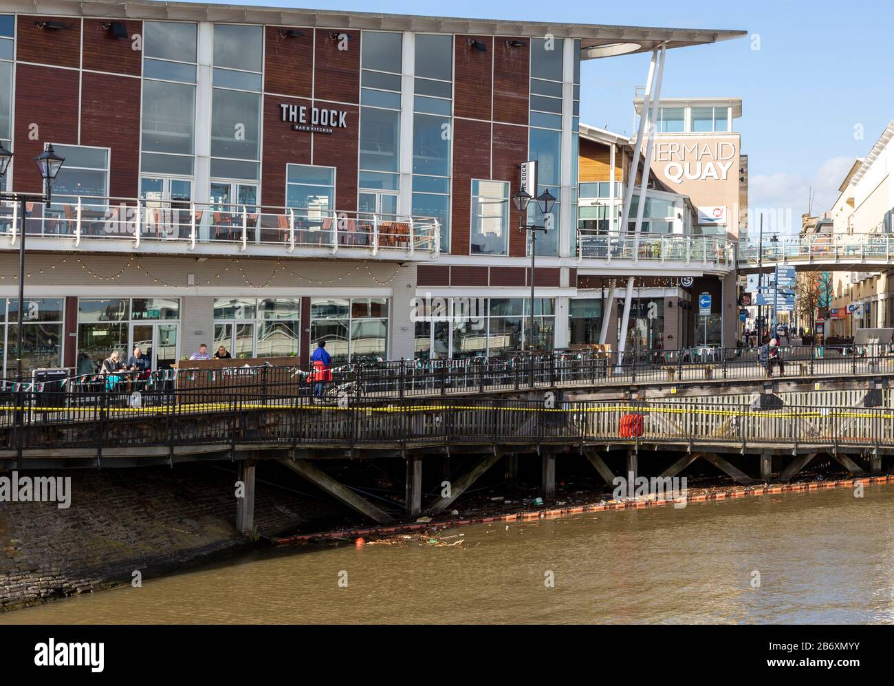 Leisure buildings and restaurants Cardiff Bay redevelopment at Mermaid ...
