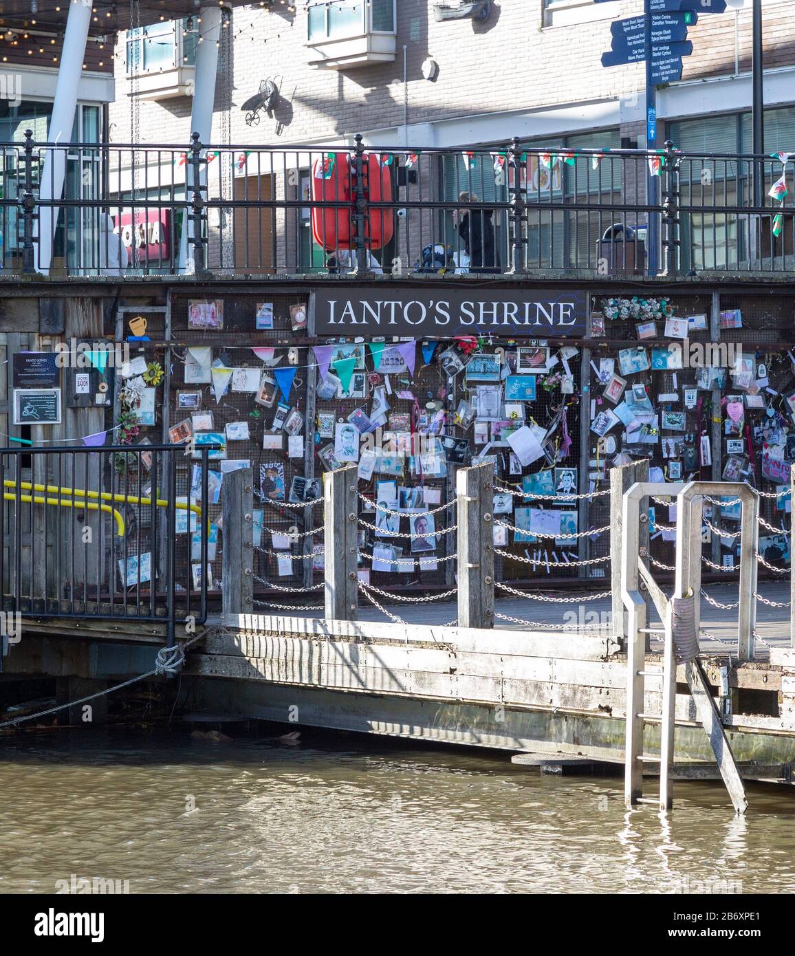 Cardiff bay redevelopment hi-res stock photography and images - Alamy
