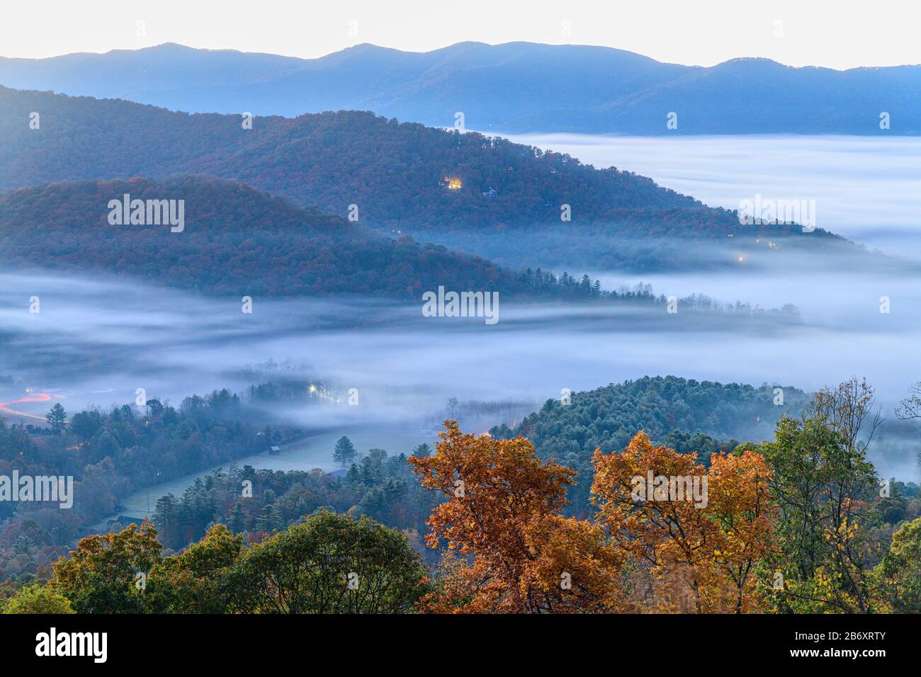 Souther appalachians hi-res stock photography and images - Alamy