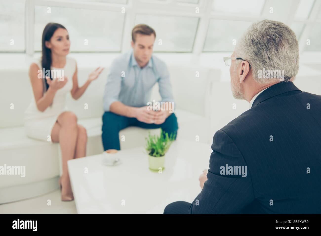 Problems with reception hi-res stock photography and images - Alamy