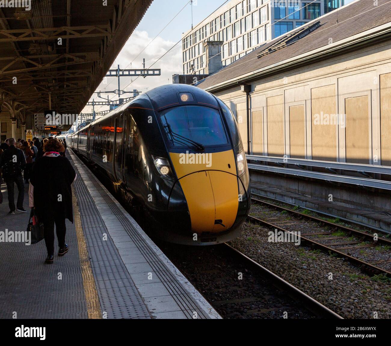 GWR Intercity Express train arriving at platform Cardiff railway ...