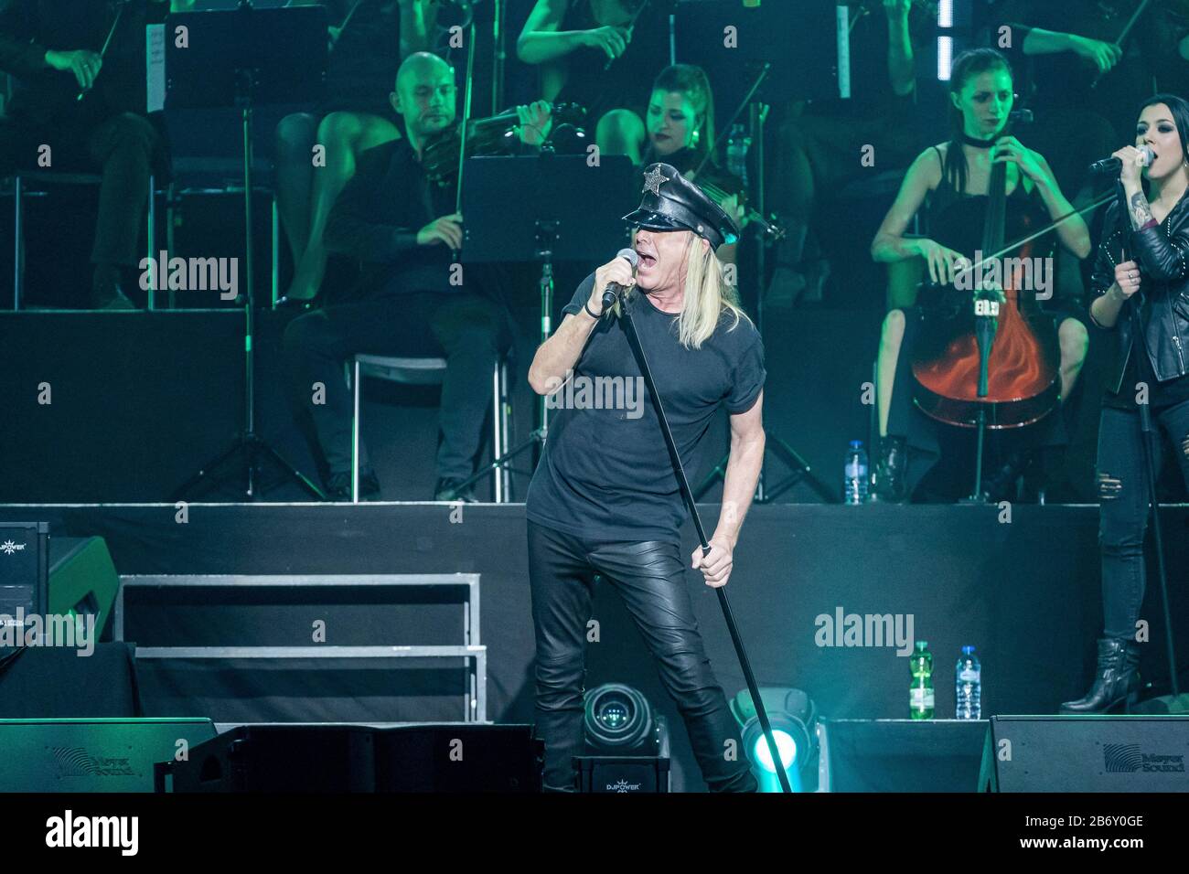 10.03.2020, Robin Zander from the US rock band Cheap Trick live on ...