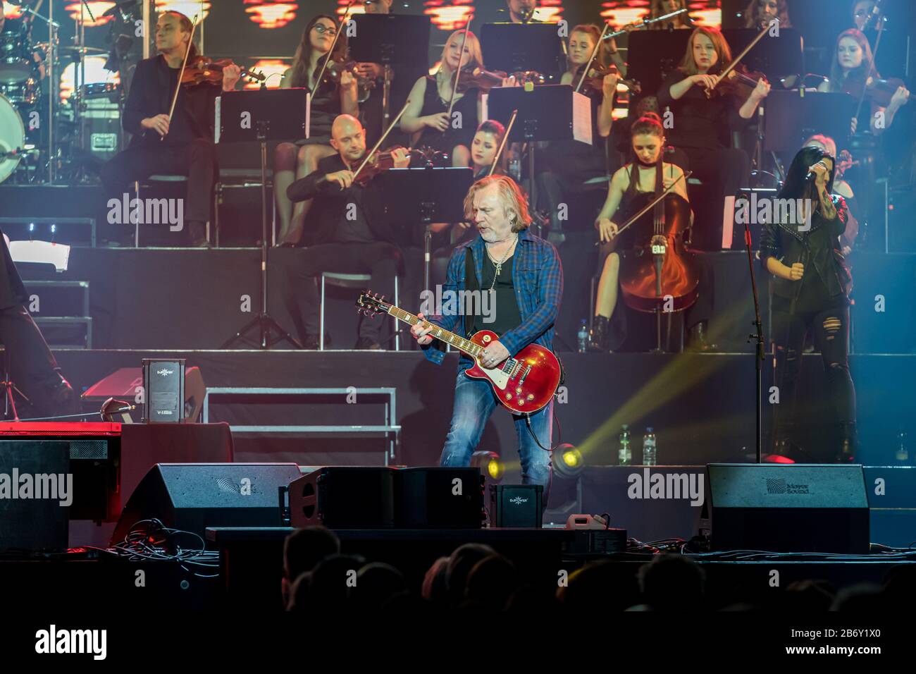 10.03.2020, Luke Morley from the hard rock band Thunder live on stage ...