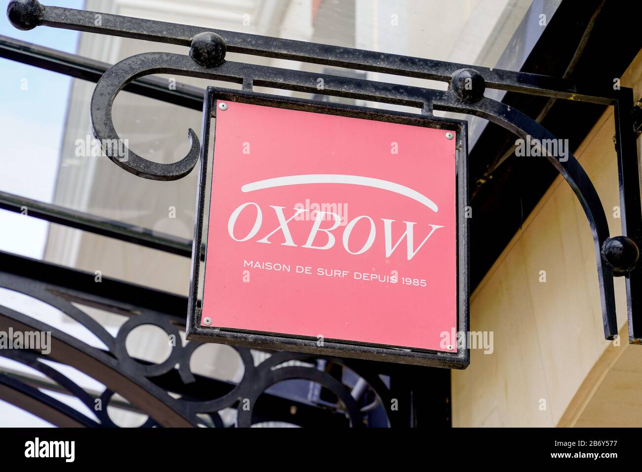 Oxbow logo hi-res stock photography and images - Alamy
