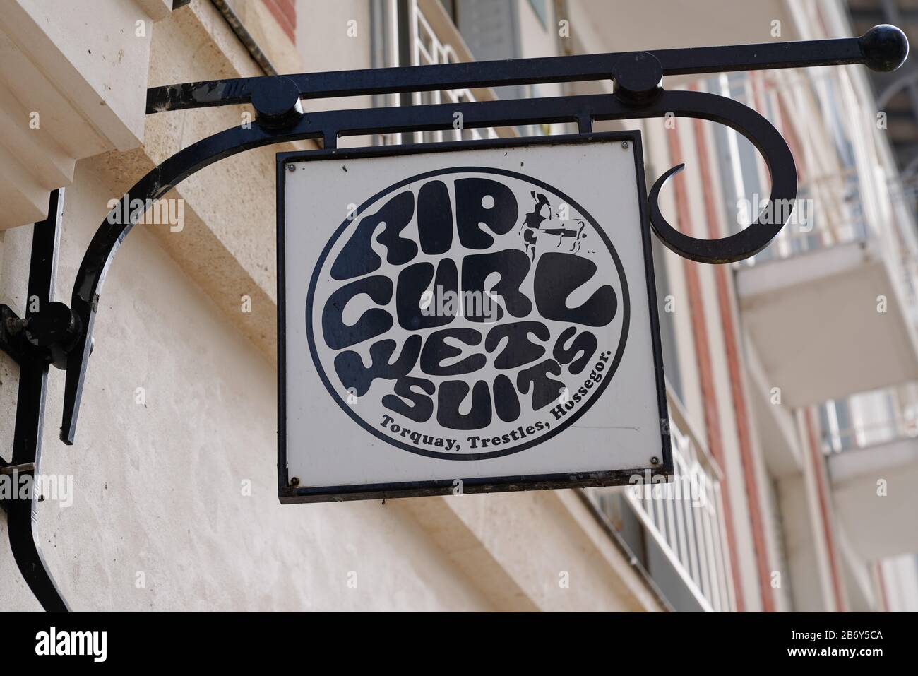 Rip Curl Wetsuits Logo