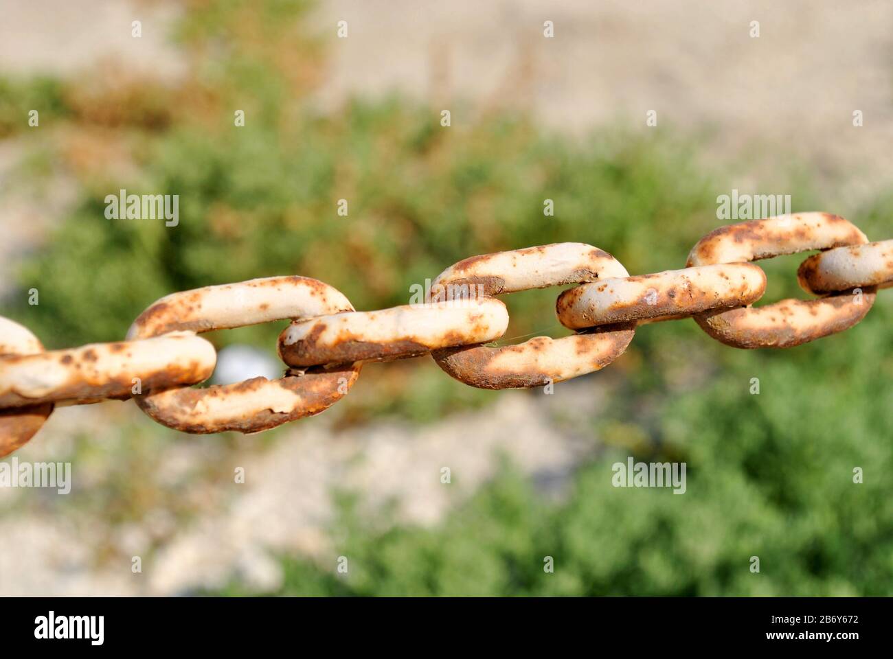 Vintage chain, old rusty steel close up Stock Photo - Alamy