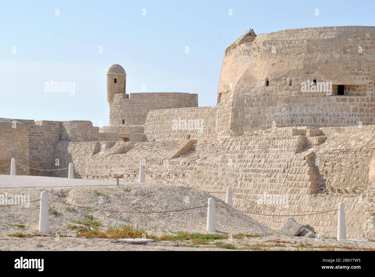 Bahrain National Fort view at Sunny day Stock Photo - Alamy