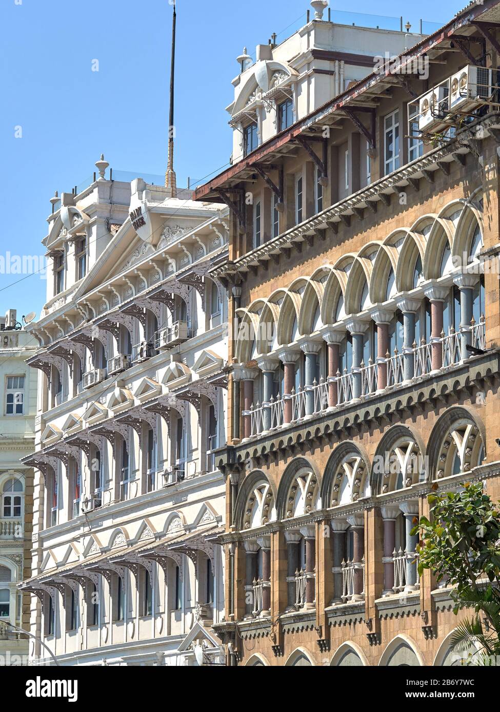 Architecture windows building mumbai hi-res stock photography and ...