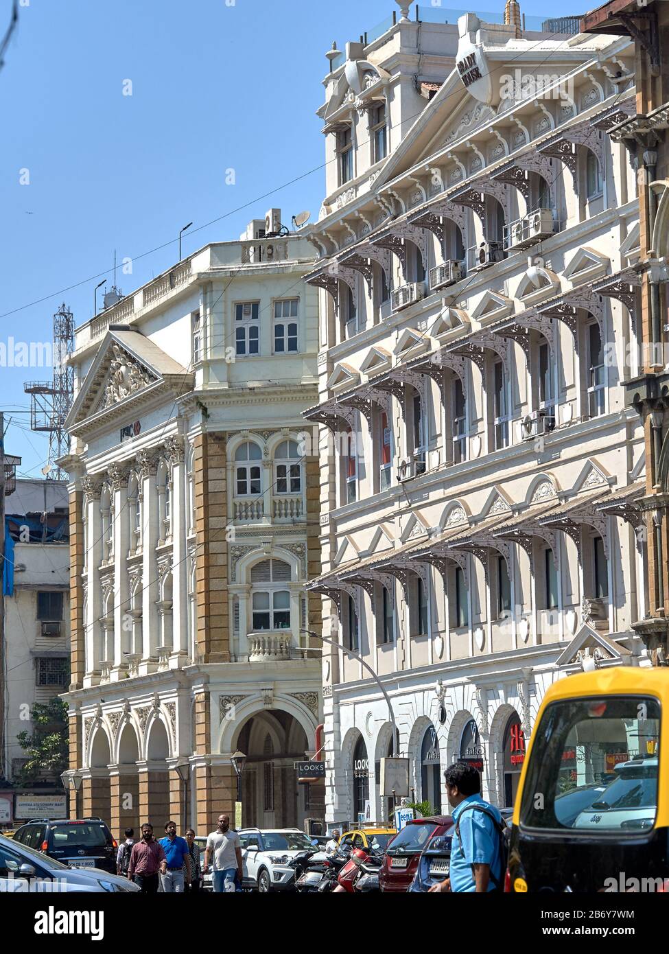 Elphinstone monument hi-res stock photography and images - Alamy