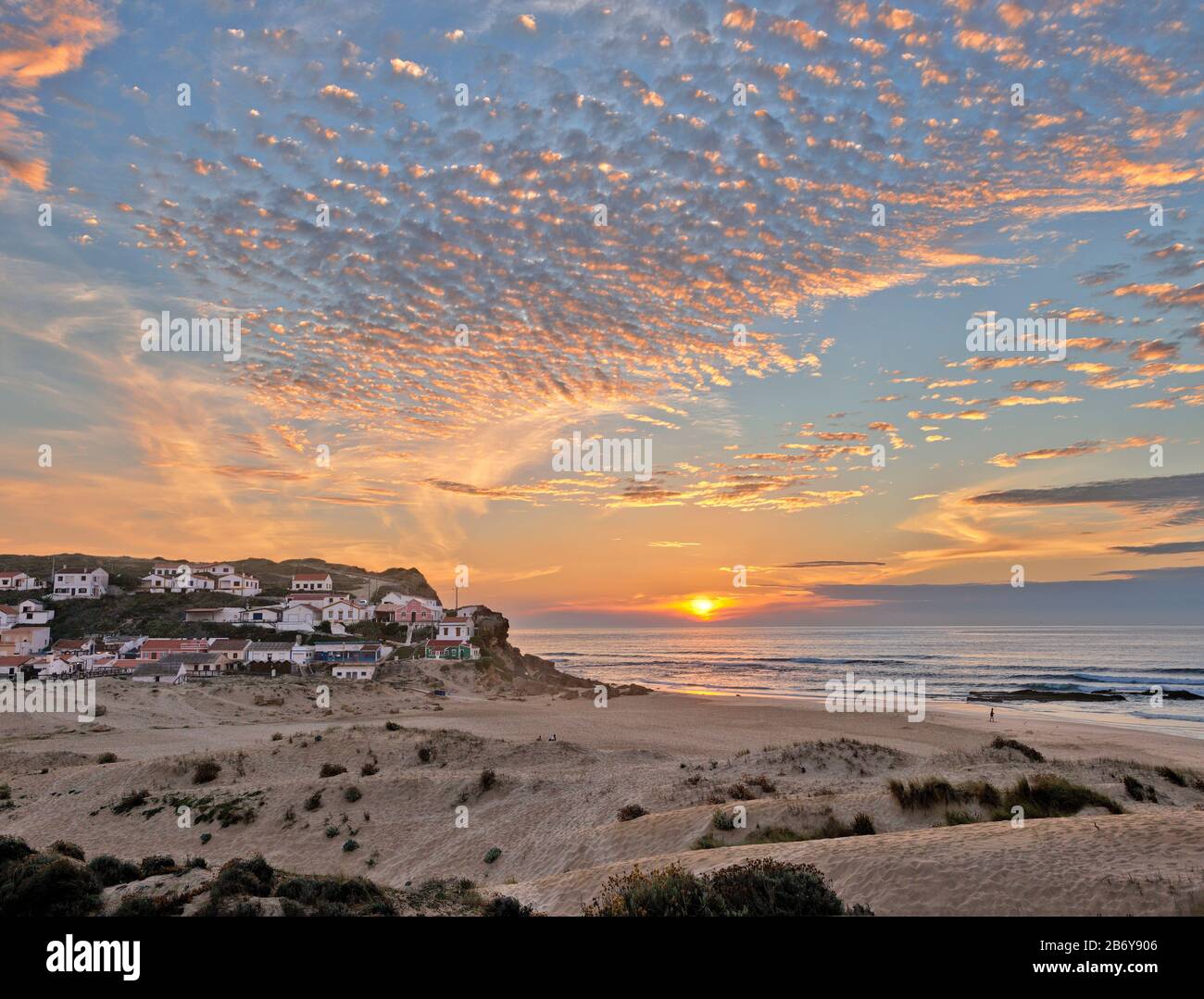 Portuguese landscape sunset hi-res stock photography and images - Alamy