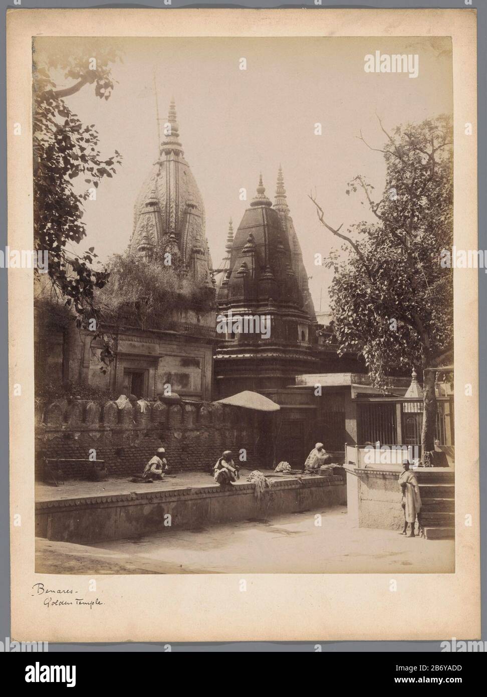 Kashi vishwanath temple benares hi-res stock photography and images - Alamy