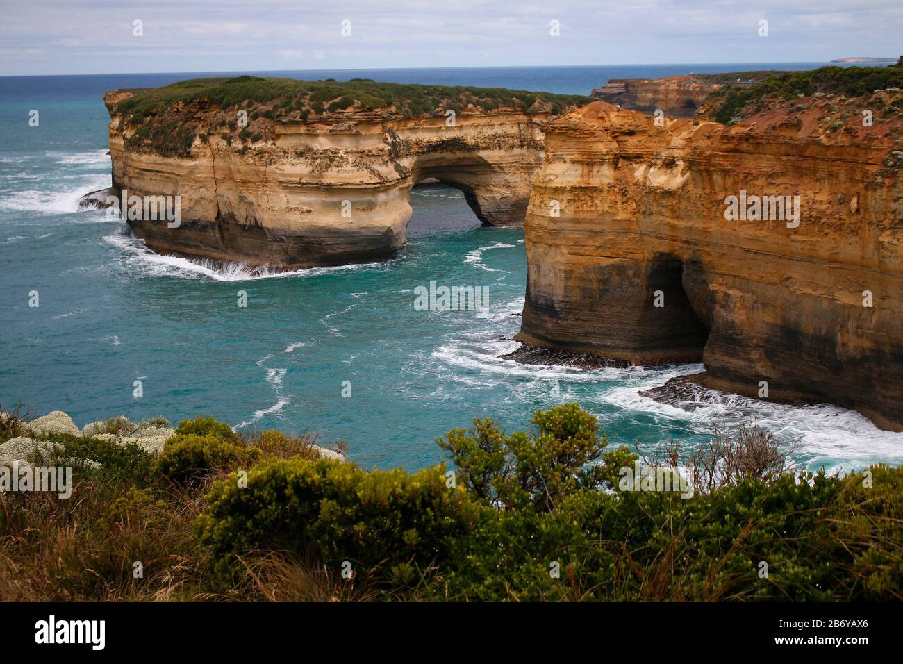 Port campbell national park australia hi-res stock photography and ...