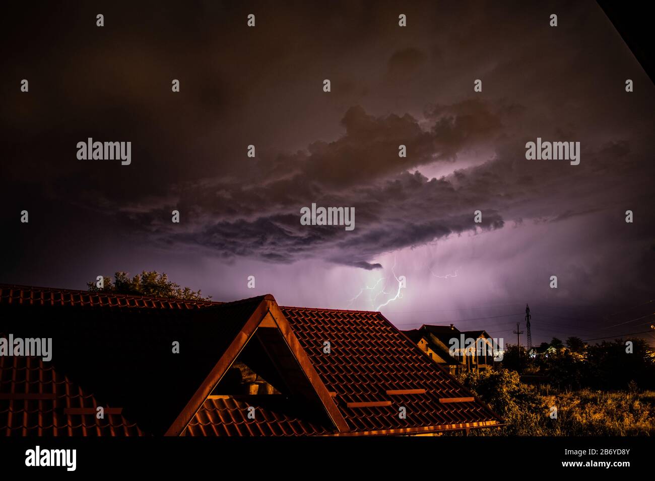 Lightning over a roof hi-res stock photography and images - Alamy