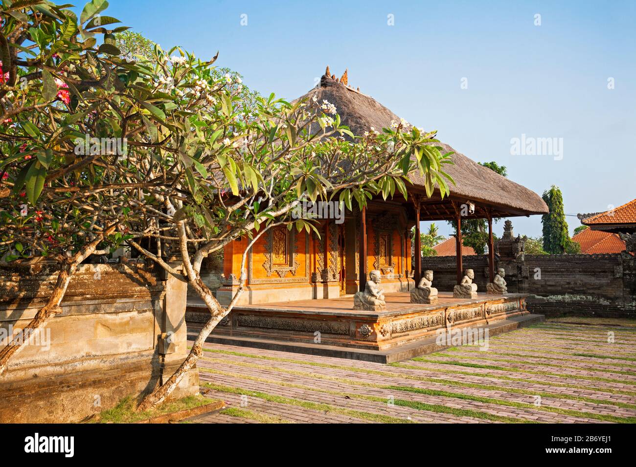 Desa batuan hi-res stock photography and images - Alamy