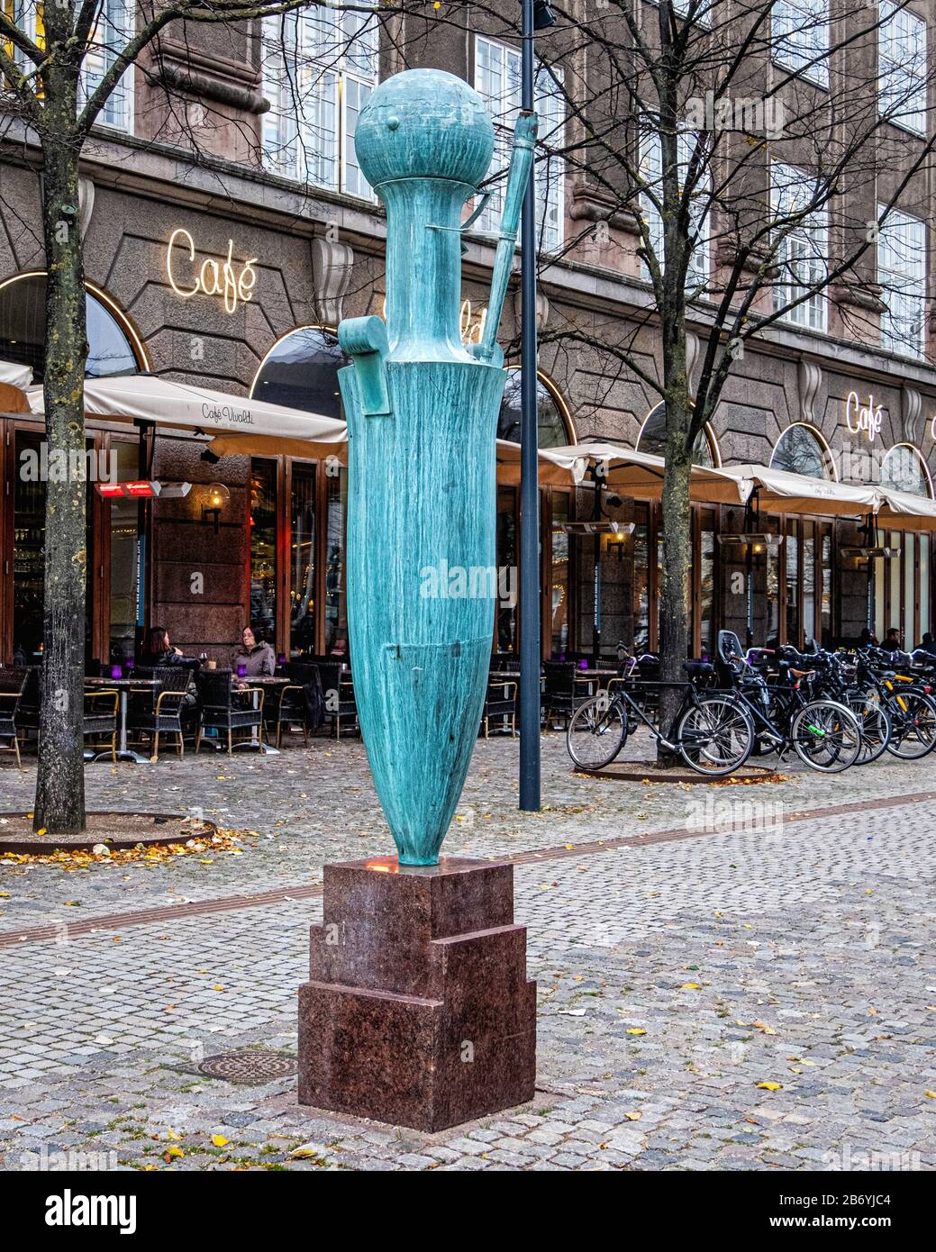 Sculpture zodiac 1991 hi-res stock photography and images - Alamy