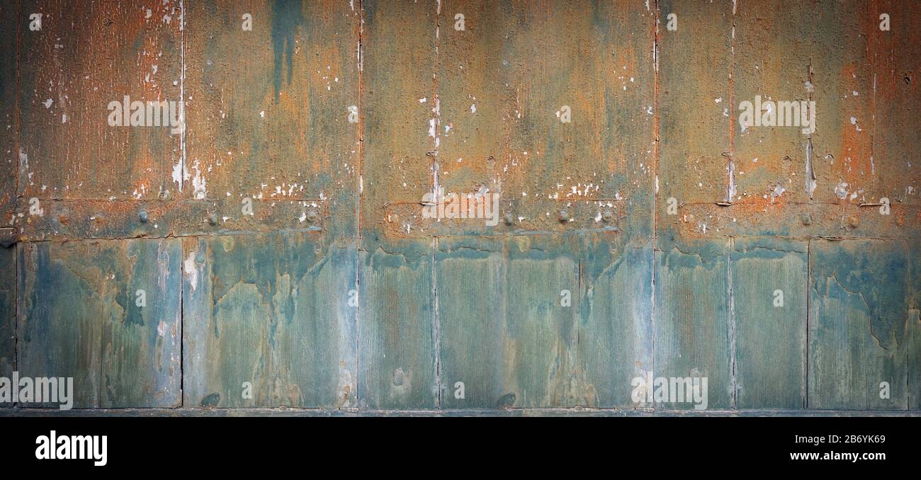 Old rusty painted wood board. Banner background texture Stock Photo - Alamy