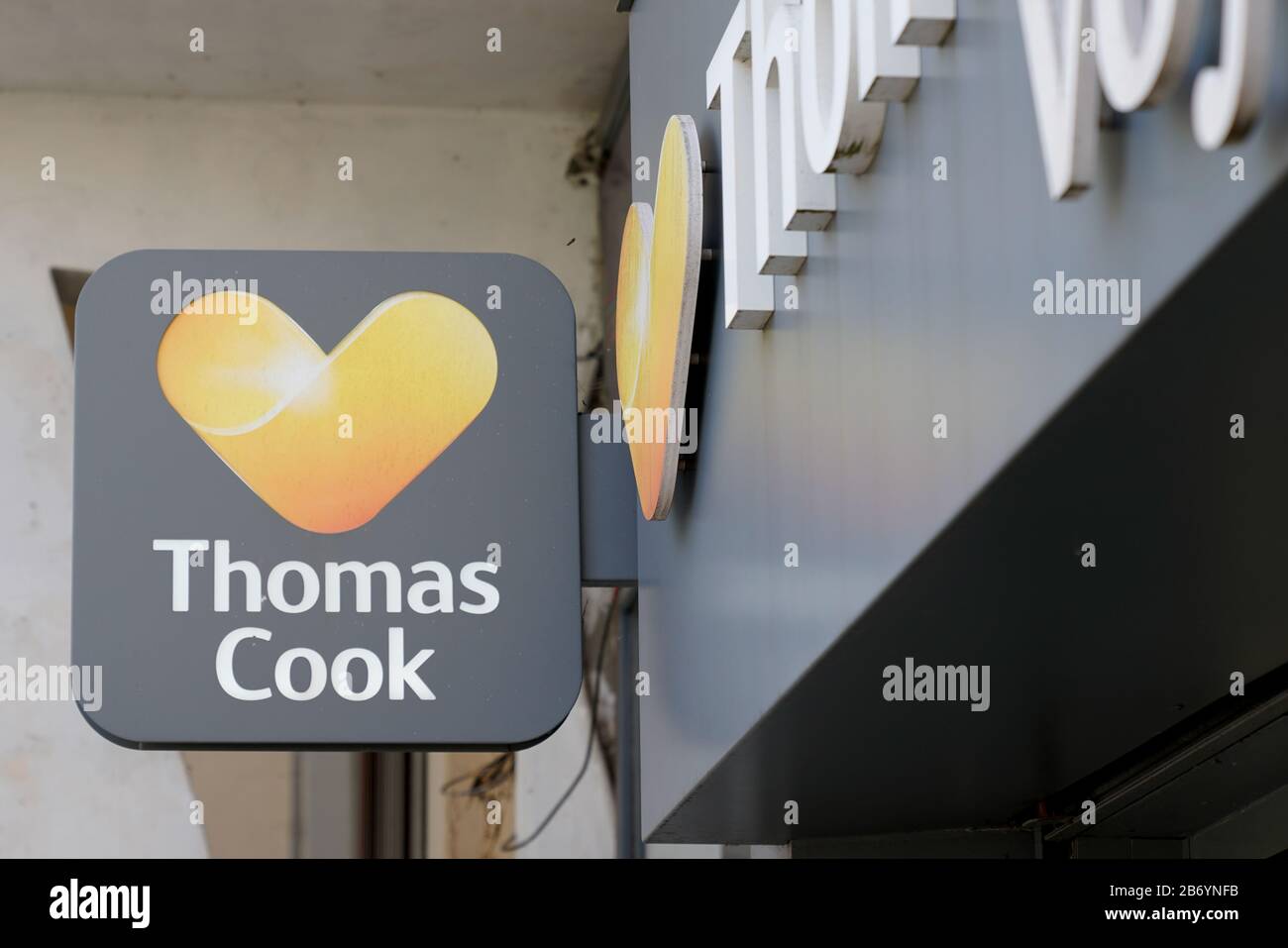Thomas cook shutdown hi-res stock photography and images - Alamy