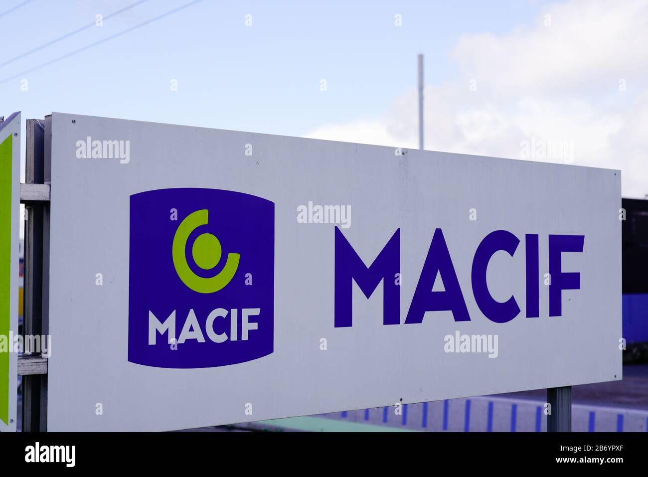 Bordeaux , Aquitaine / France - 11 13 2019 : Macif Assurances logo sign ...