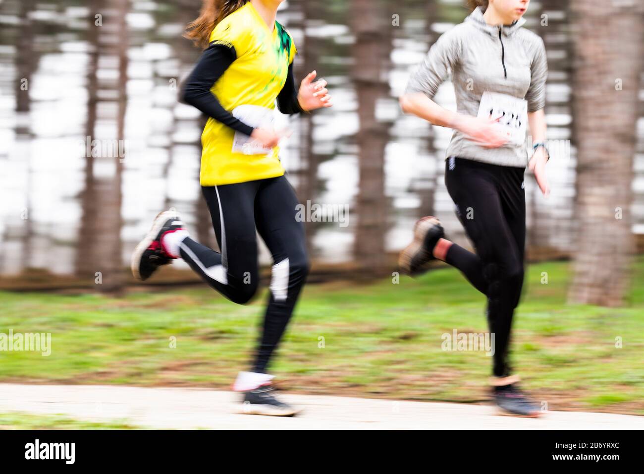 Run in park hi-res stock photography and images - Alamy