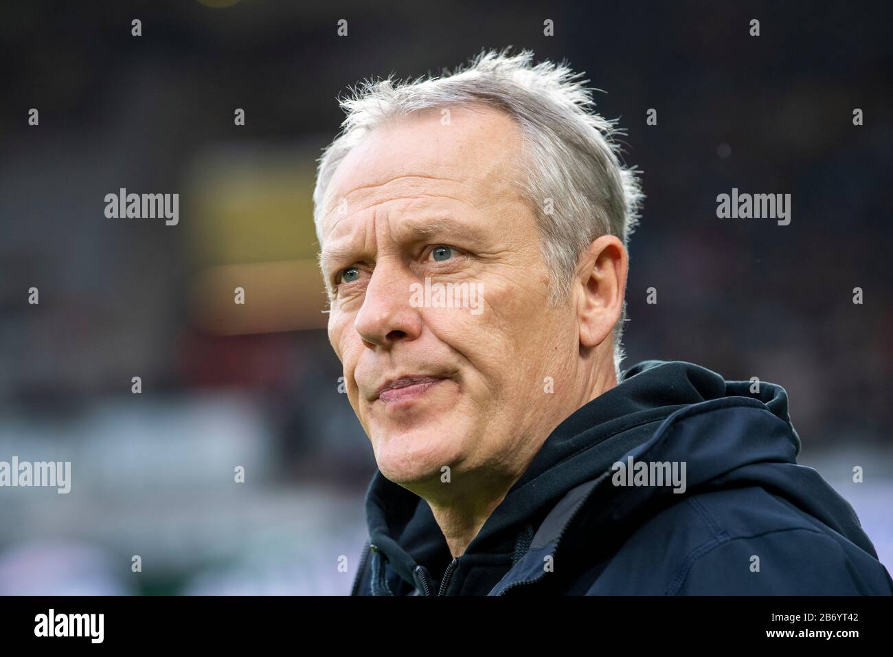 Profession bundesliga hi-res stock photography and images - Alamy