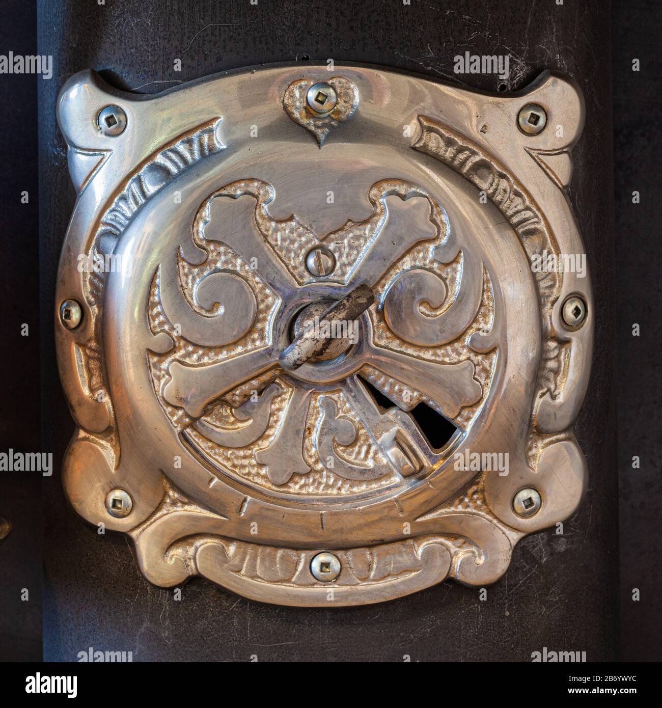 Antique wood burning stove hi-res stock photography and images - Alamy