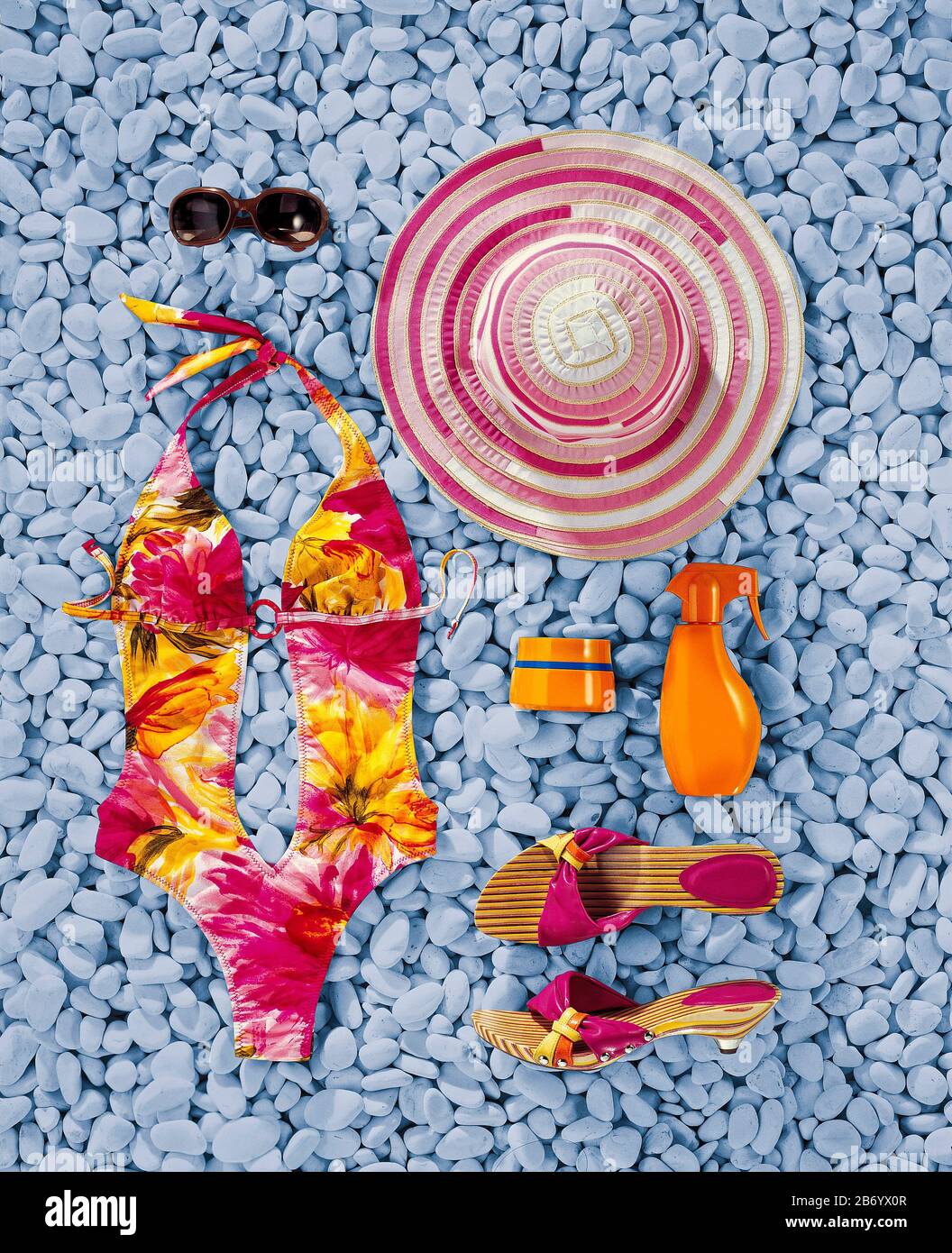 Pebble screen hi-res stock photography and images - Alamy