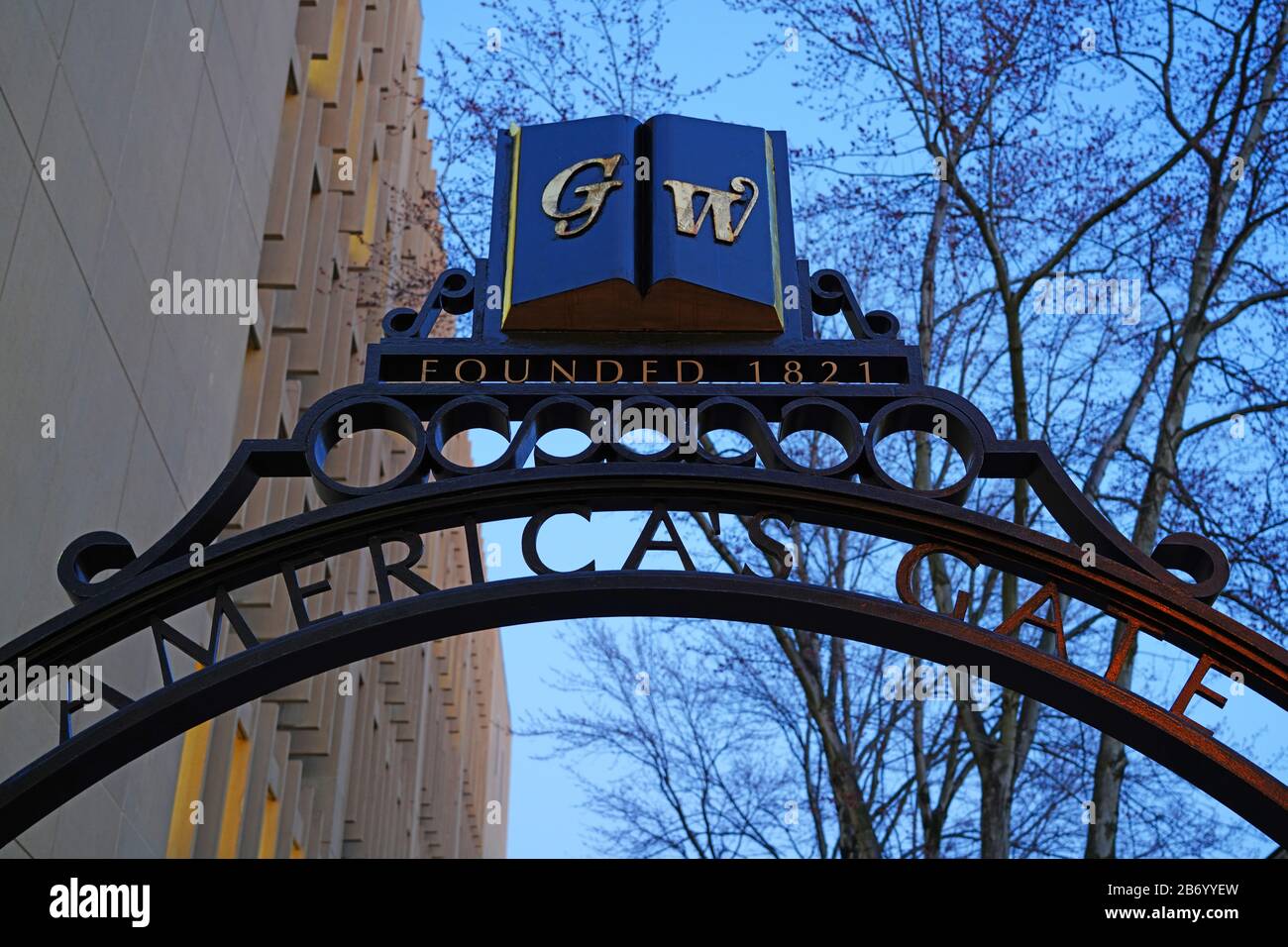 George washington university campus hi-res stock photography and images ...
