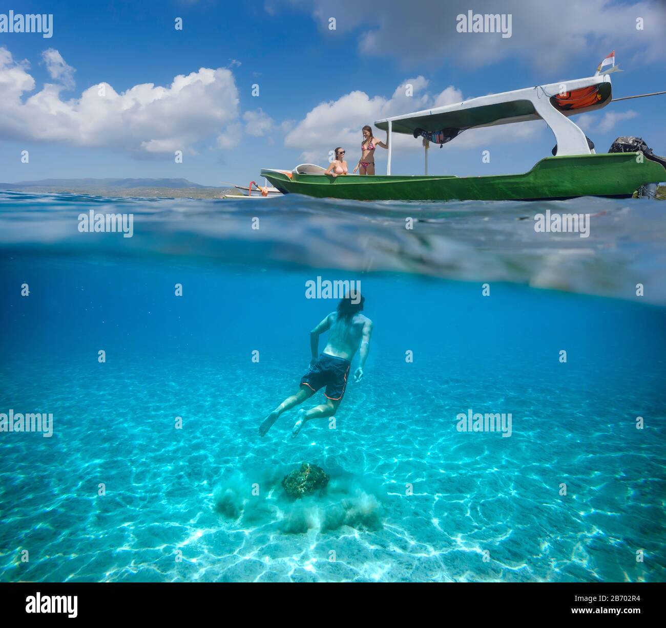 Young man snorkeling hi-res stock photography and images - Alamy