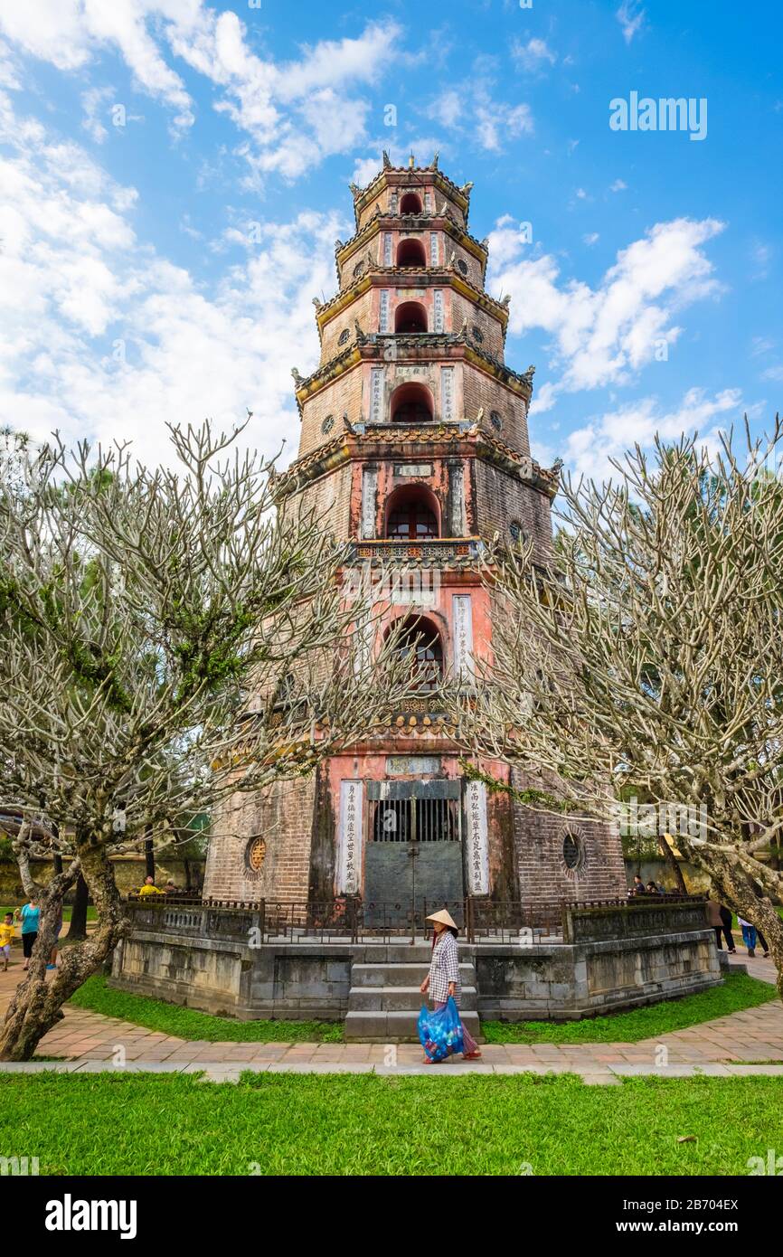 Chua thien mu hi-res stock photography and images - Alamy