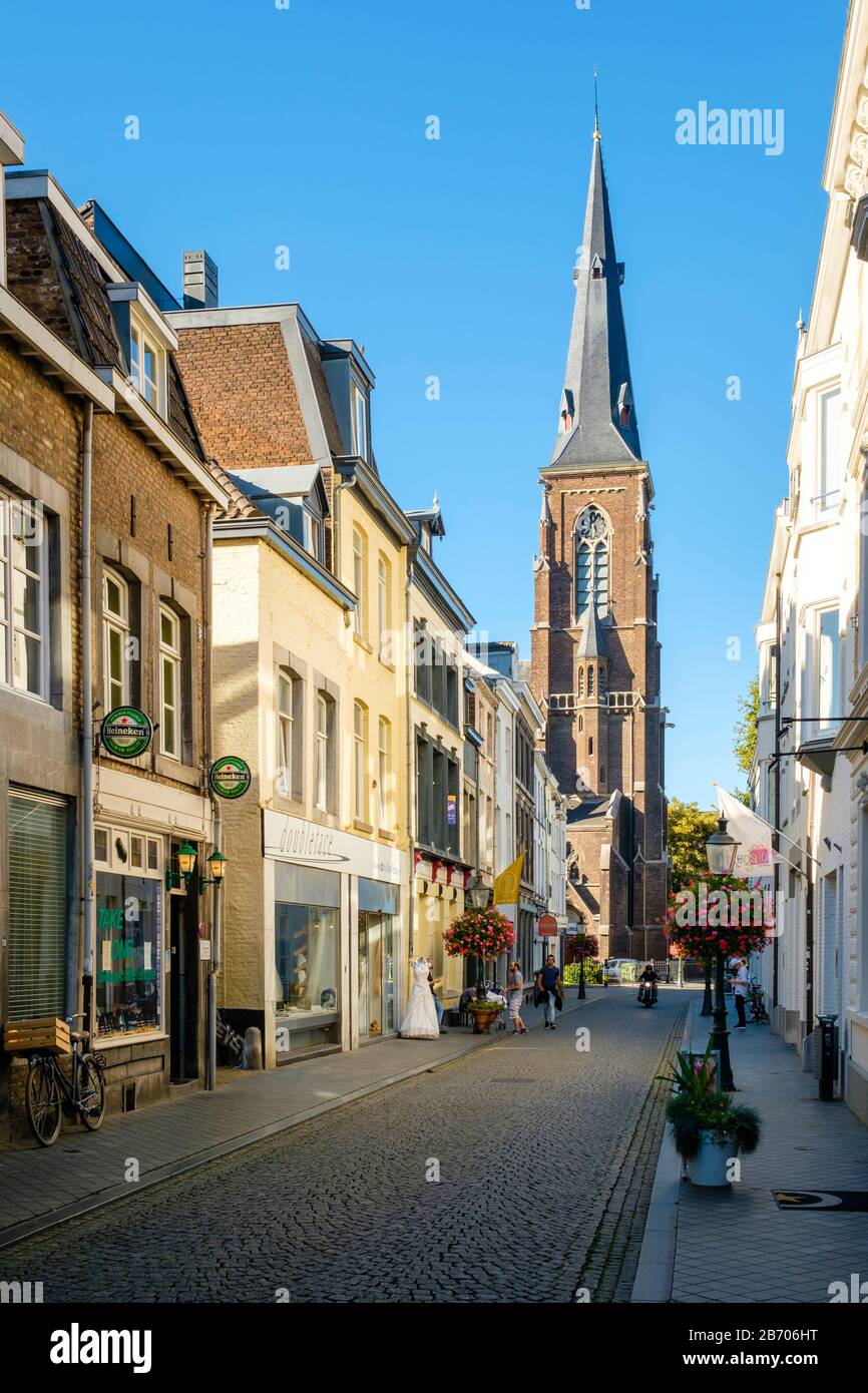 Netherlands, Limburg, Maastricht. Shopping streets in Wyck quarter ...