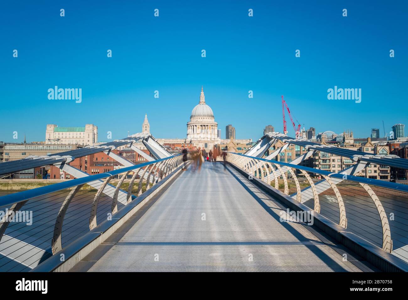 United Kingdom, England, London. Millennium Bridge (London Millennium ...