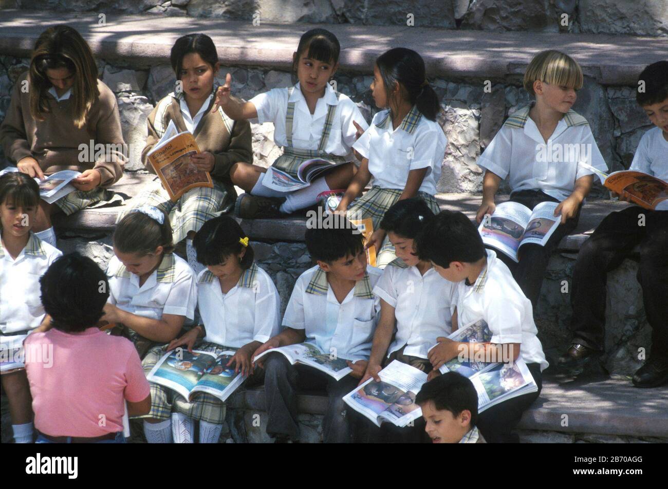 Mexican students uniform hi-res stock photography and images - Alamy