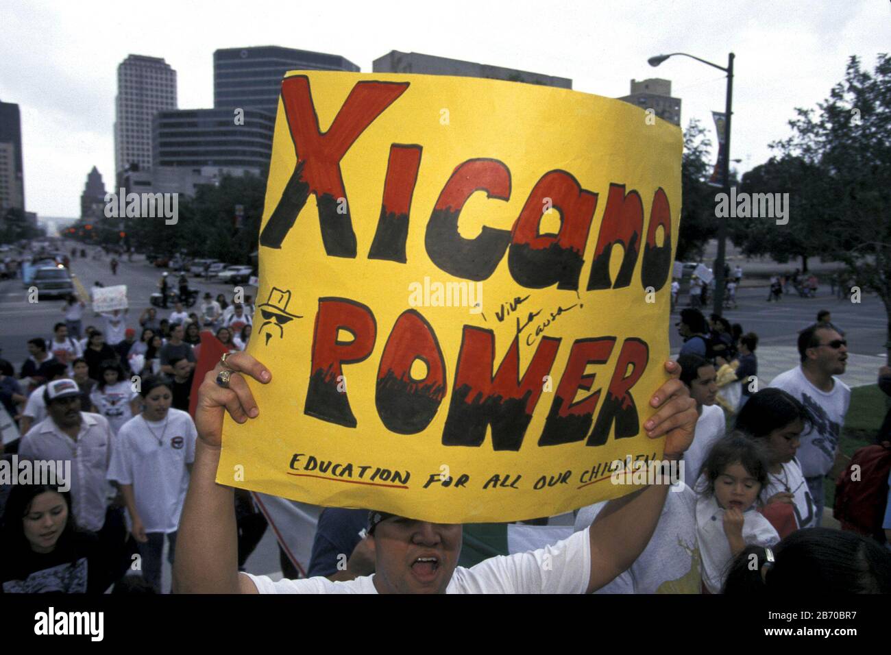 1998 sign hi-res stock photography and images - Alamy