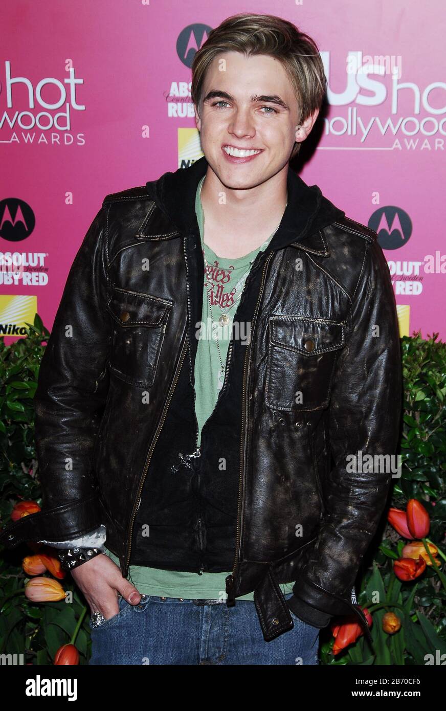 Red carpet retro jesse mccartney hi-res stock photography and images ...