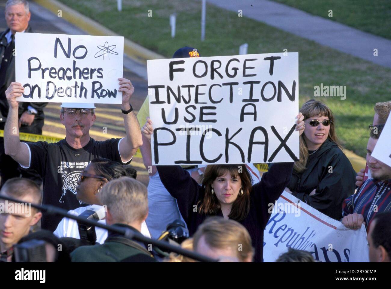 Death penalty hi-res stock photography and images - Alamy