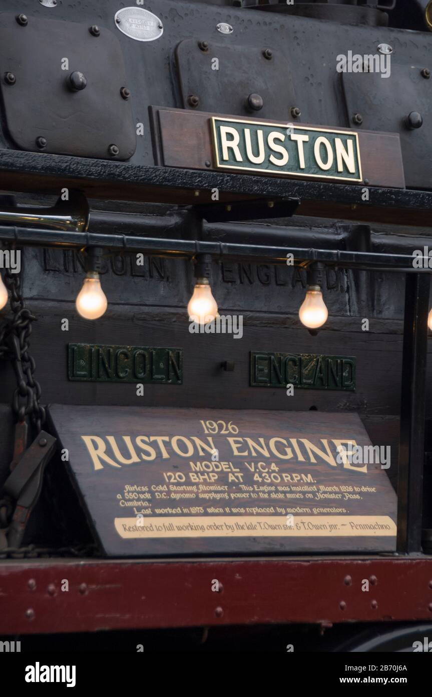 Restored heritage vehicle hi-res stock photography and images - Alamy