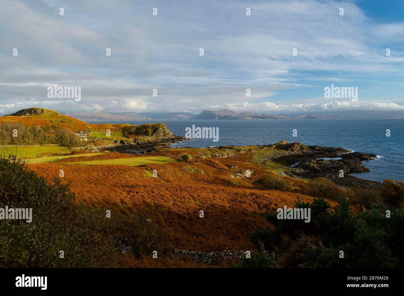 Isle skye sea panorama coast sea hi-res stock photography and images ...