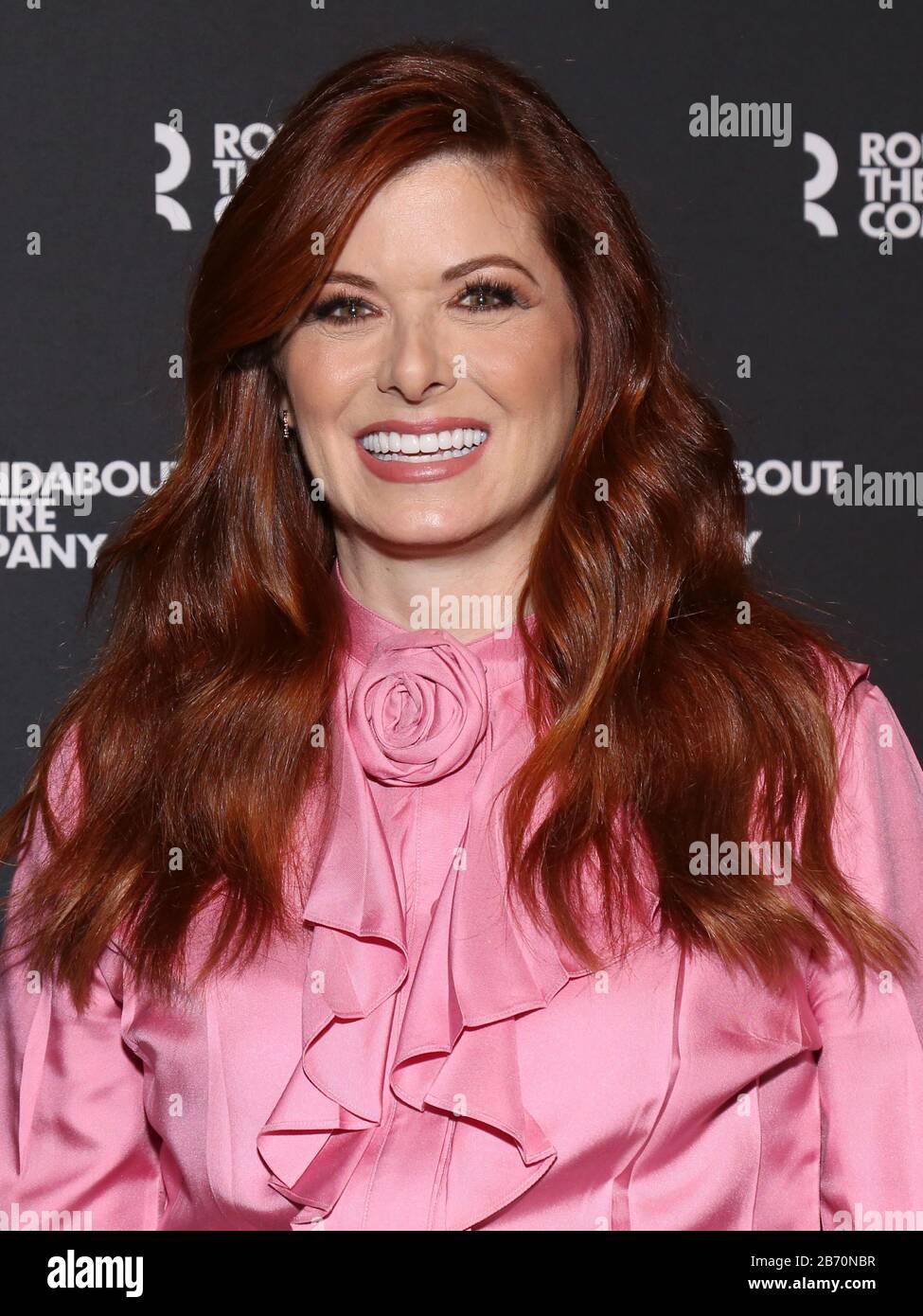 Debra messing 2020 hi-res stock photography and images - Alamy