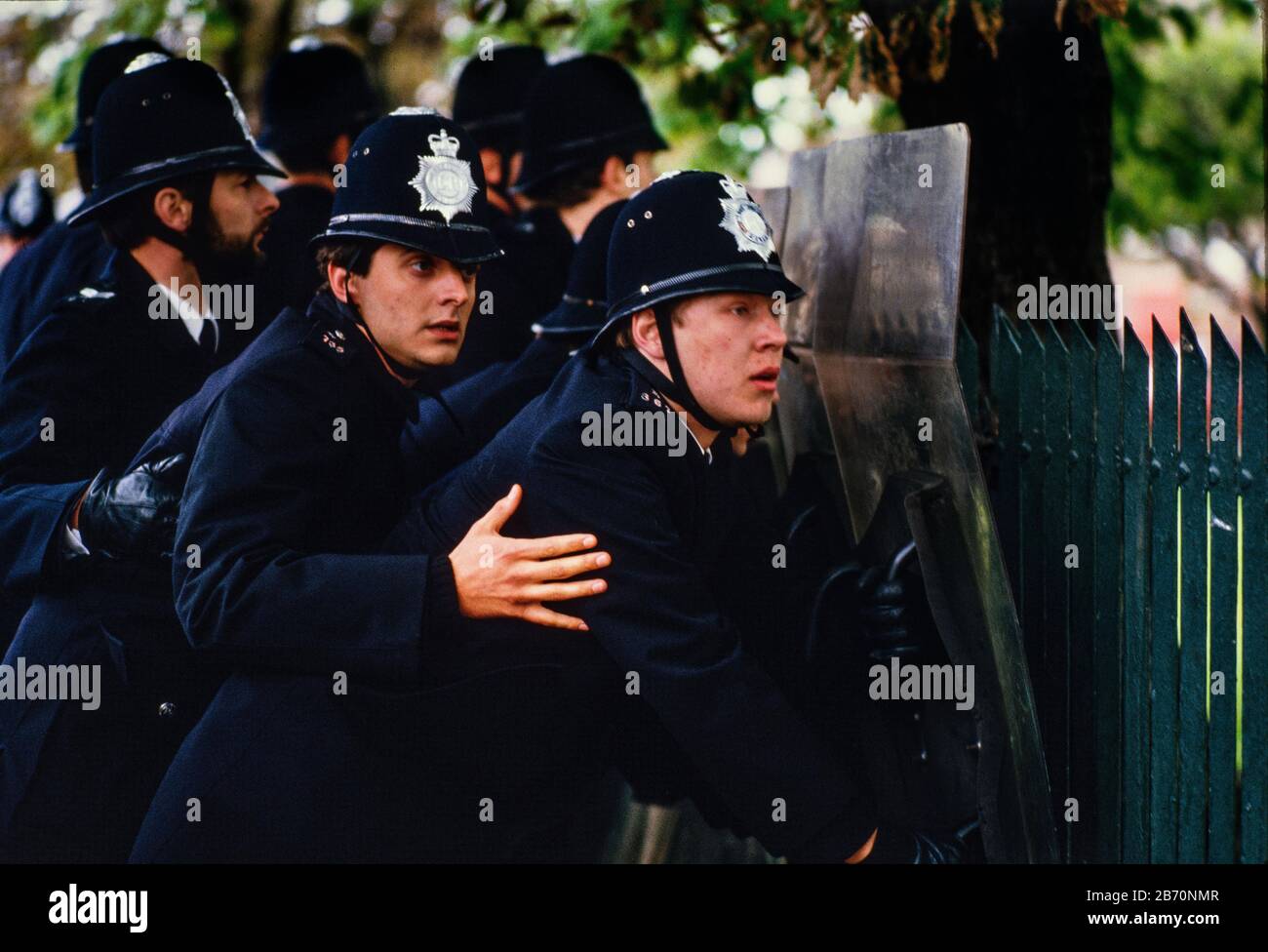 London High Street 1985 High Resolution Stock Photography and Images ...