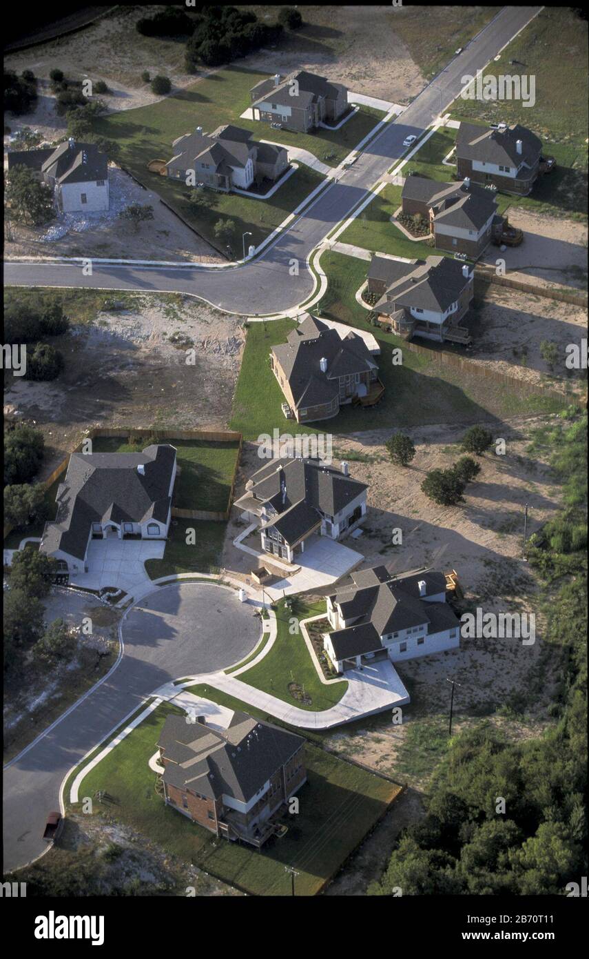 Austin, Texas USA, August 2001: Urban sprawl: New homes in northeast ...