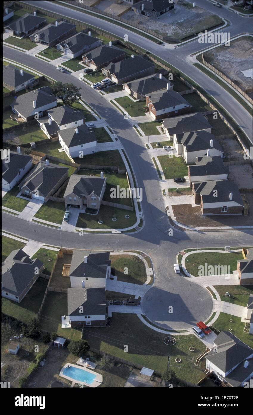 Austin, Texas USA, August 2001: Urban sprawl: New homes in northeast ...