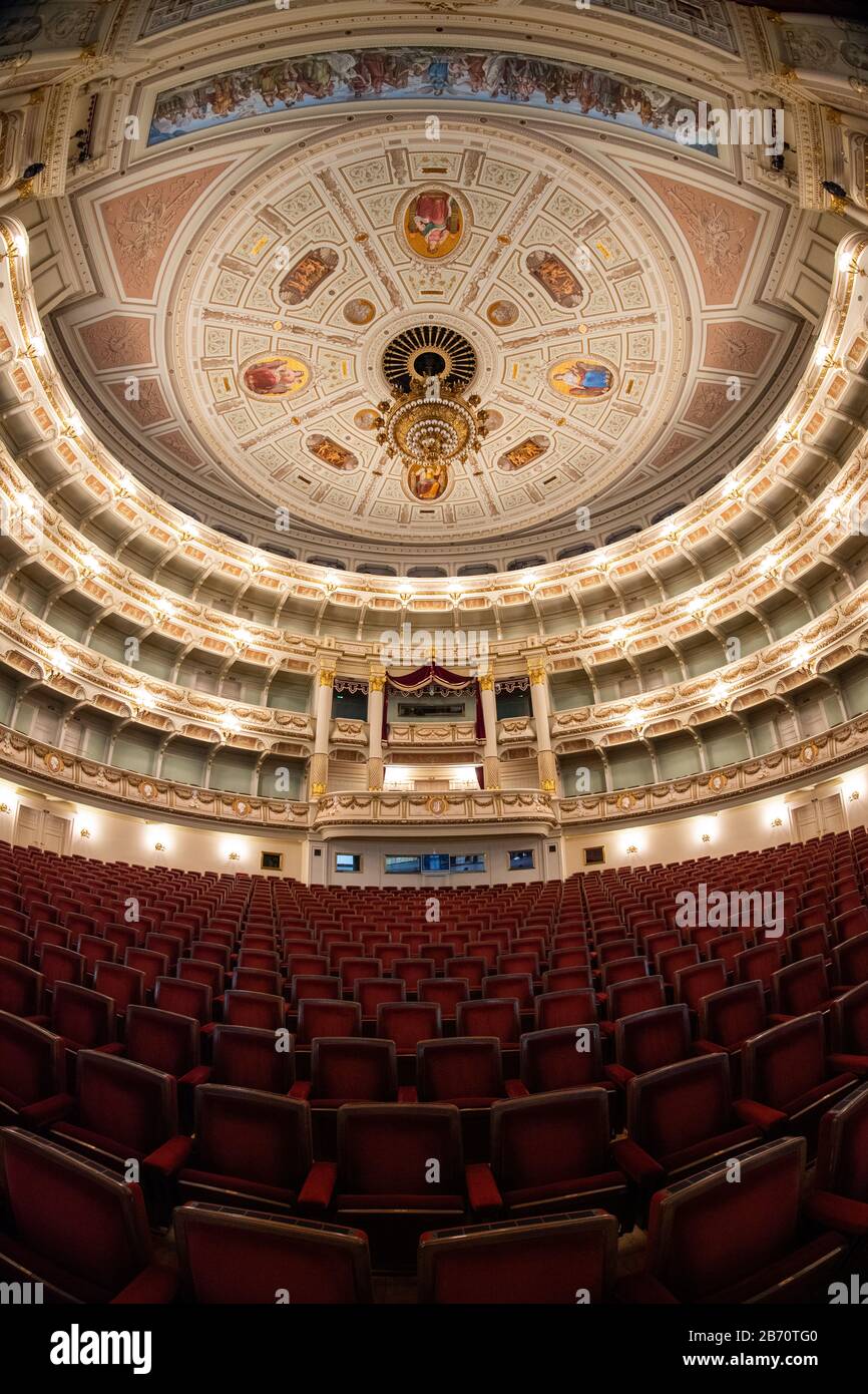 Semperoper dresden interior hi-res stock photography and images - Alamy