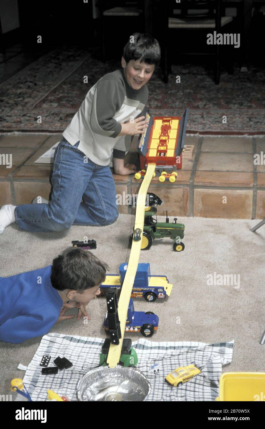 Gravity Experiment High Resolution Stock Photography and Images - Alamy