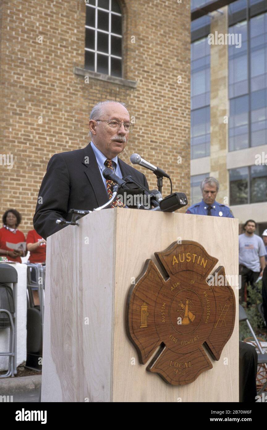 Austin, Texas USA, September 2002: Austin mayor Gus Garcia speaking at ...