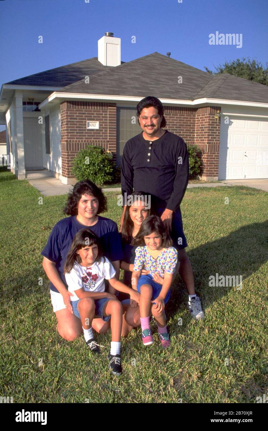 Austin, Texas USA: Middle-class Hispanic parents and young children ...