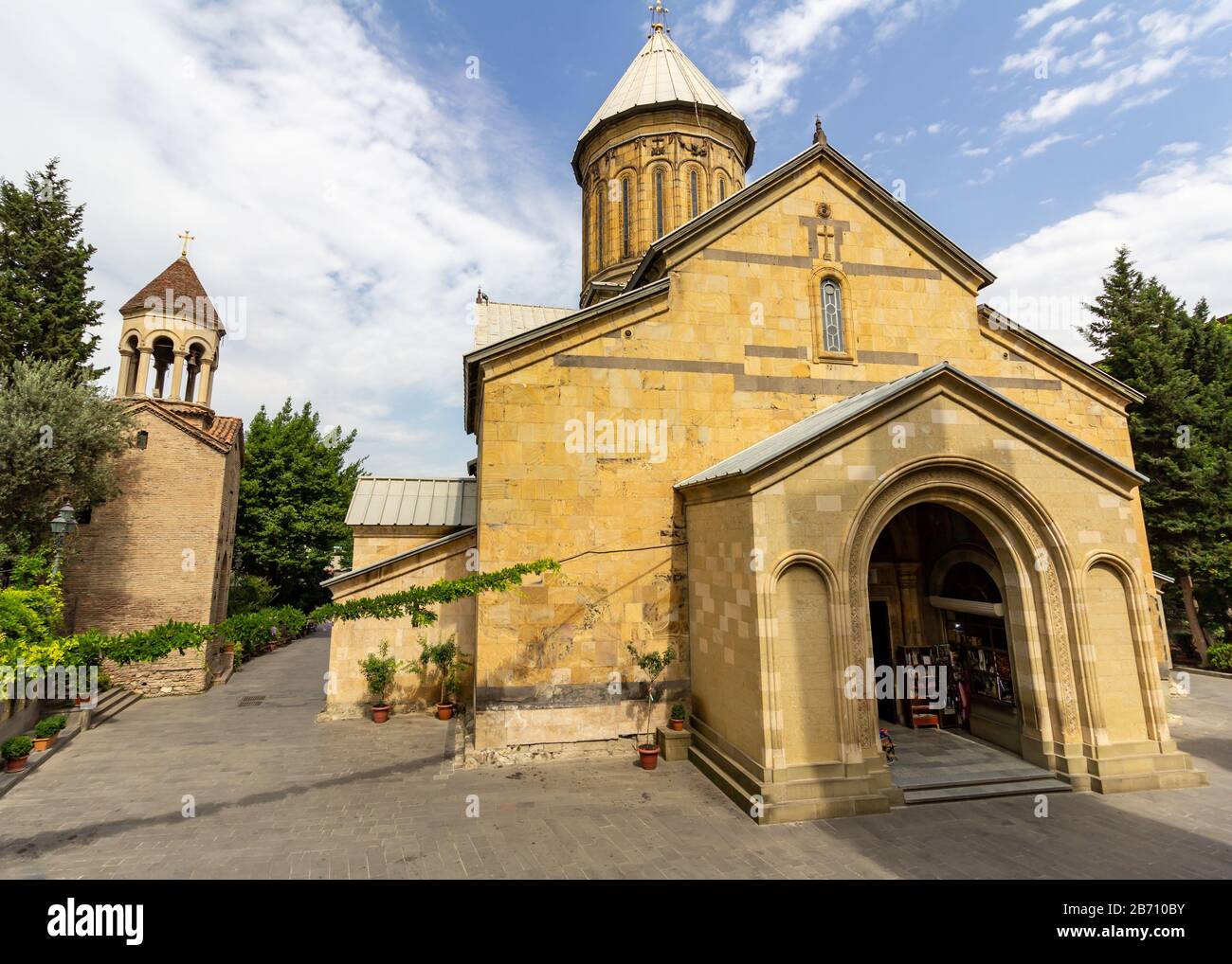 Sioni Cathedral, one of the many Georgian Orthodox churches in Tbilisi ...